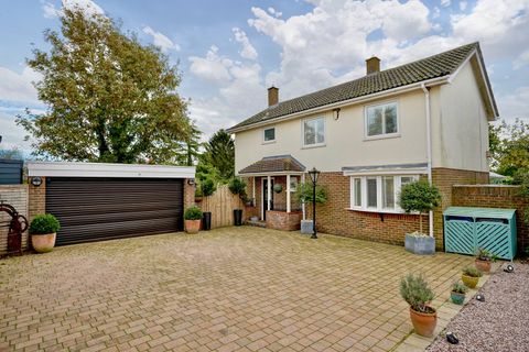 4 bed detached house for sale in Windmill Close, Ellington, Huntingdon ...