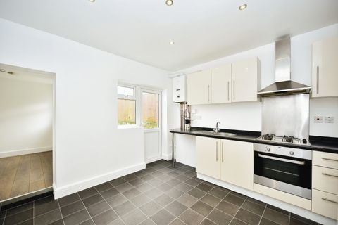 2 bed end terrace house for sale in Lower Fant Road, Maidstone, Kent ...