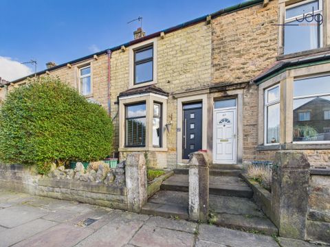2 bed terraced house for sale in Willow Lane, Lancaster LA1, £165,000 ...