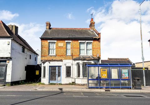 277 And 279 Victoria Avenue, Southend-On-Sea, Essex SS2, 2 bed detached ...
