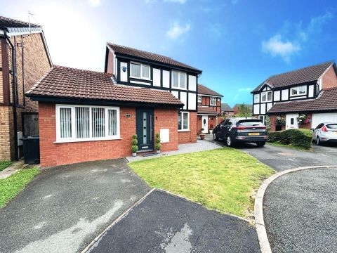 4 bed detached house for sale in Annandale Close, Melling Mount L33, £ ...