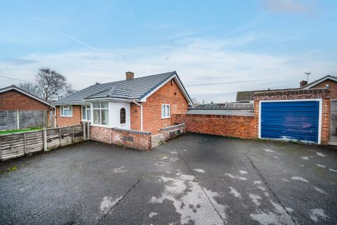 Harrow Way, Andover SP10, 2 bed bungalow for sale, £515,000 - Zoopla