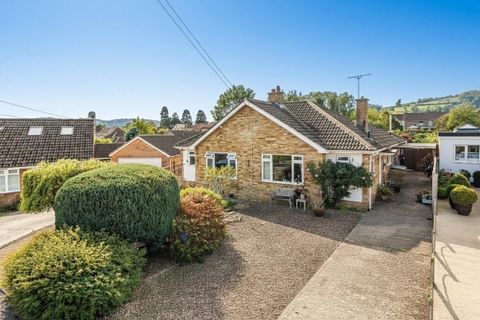 Godwin Road, Winchcombe GL54, 2 bed semi-detached bungalow for sale, £ ...