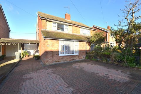 Northfield Road, Church Crookham GU52, 3 bed semi-detached house for ...
