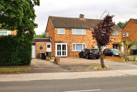Whaddon Way, Bletchley, Milton Keynes, Buckinghamshire MK3, 3 bed semi ...