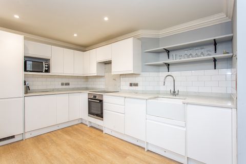 2 bed flat for sale in Rectory Square, London E1, £550,000 - Zoopla