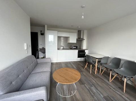 1 bed flat to rent in 88-92, Talbot Road, Old Trafford, Manchester M16 ...