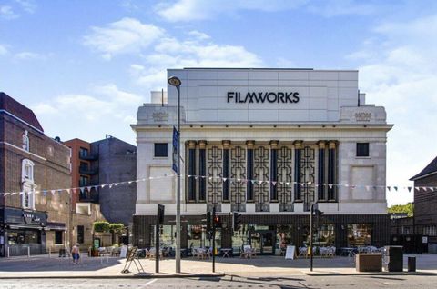Filmworks Walk, London W5, 1 bed flat to rent, £2,400 pcm - Zoopla