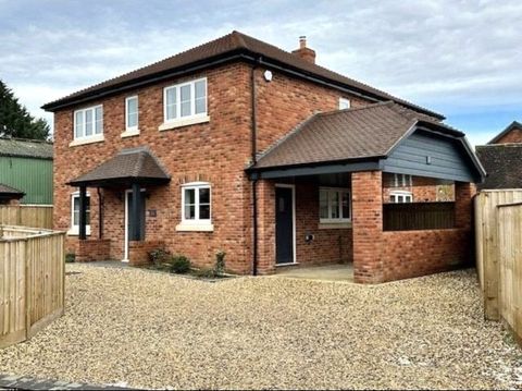 New home, 4 bed detached house for sale in Oxford Road, Chieveley ...