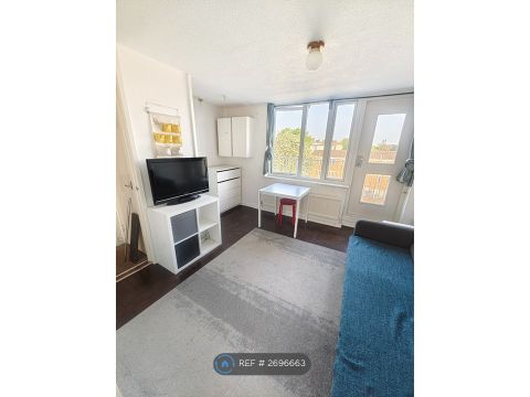 Amina Way, London SE16, 1 bed flat to rent, £1,500 pcm - Zoopla