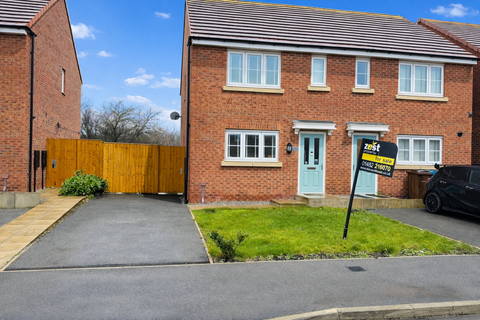 Waudby Way, Hull HU9, 3 bed semi-detached house for sale, £165,000 - Zoopla