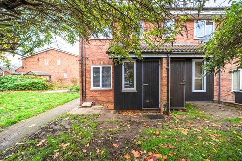 Waverley Court, Woking GU22, 1 bed end terrace house for sale, £275,000 ...