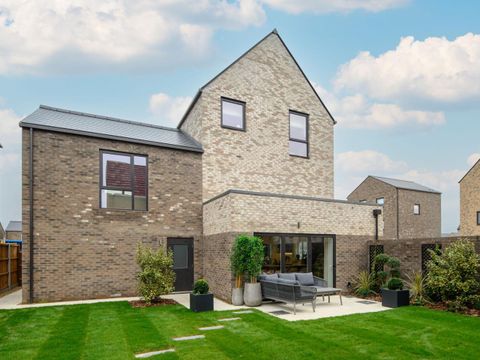 New home, 5 bed detached house for sale in Newmarket Road, Teversham ...