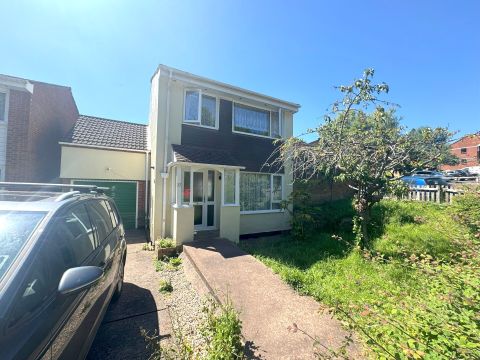4 bed detached house for sale in Kinnerton Way, Exeter, Devon EX4, £ ...