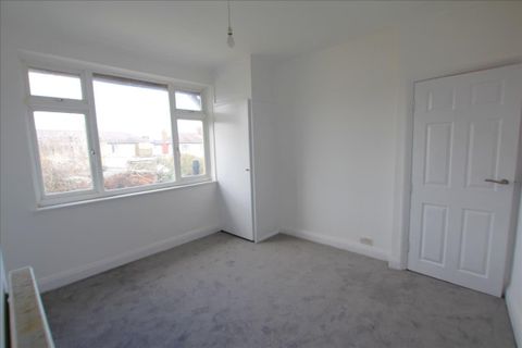 2 bed flat to rent in White Hart Lane, Tottenham, London N17, £1,800 ...