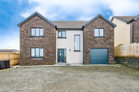 Barn Hill Lane, Pencader, Dyfed SA39, 5 bed detached house for sale, £ ...