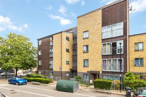 2 bed flat for sale in Besson Street, London SE14, £400,000 - Zoopla