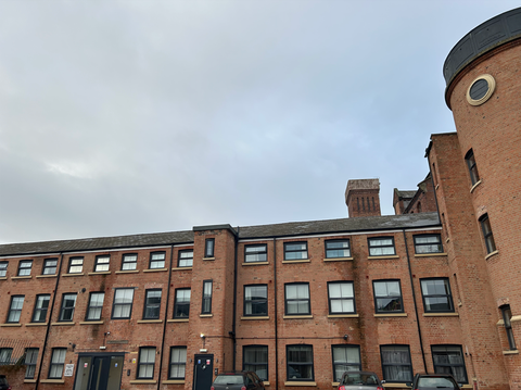 2 bed flat to rent in Mount Street, Nottingham NG7, £875 pcm - Zoopla