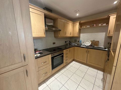 2 bed flat to rent in Maple Court, Prescot L34, £850 pcm - Zoopla