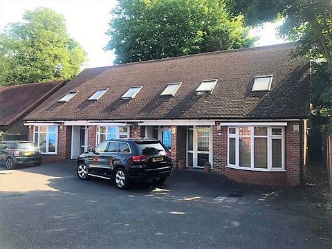 3 bed semi-detached bungalow to rent in Thrale Road, Streatham SW16, £ ...