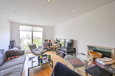 2 bed flat for sale in Frances Wharf, Limehouse, London E14, £475,000 ...