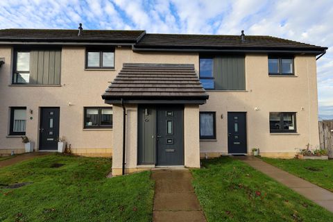 15 Countess Park, Slackbuie, Inverness. IV2, 2 bed flat for sale, £ ...