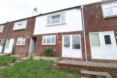 Gobions, Kingswood, Basildon SS16, 2 bed terraced house for sale, £ ...