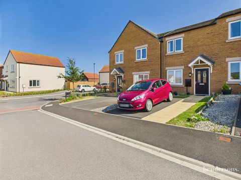 Easter Court, Whitby YO21, 2 bed terraced house for sale, £207,500 - Zoopla