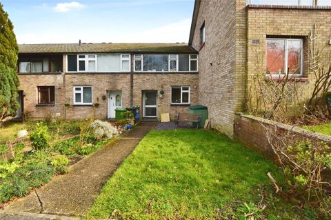 3 bed terraced house for sale in Raphaels, Basildon SS15, £325,000 - Zoopla