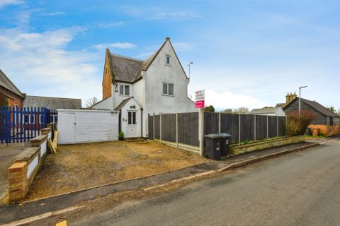 2 bed detached house for sale in Ware Road, Tonwell, Ware SG12, £ ...