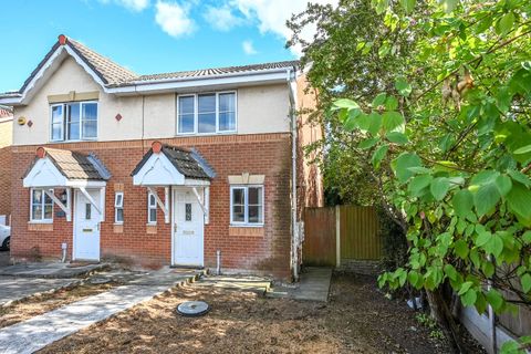 Palmerston Drive, Hunts Cross, Liverpool, Merseyside L25, 2 bed semi ...