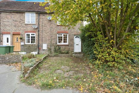 2 bed end terrace house for sale in Guildford Road, Broadbridge Heath ...