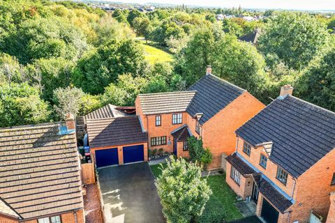 Luke Place, Middleton, Milton Keynes MK10, 5 bed detached house for ...