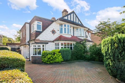 Chadacre Road, Stoneleigh KT17, 4 bed semi-detached house for sale, £ ...