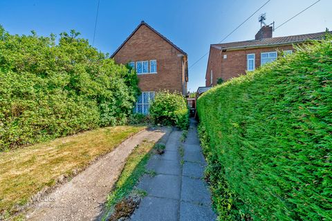 3 bed end terrace house for sale in Hawthorn Road, Shelfield, Walsall ...