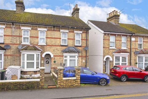 3 bed end terrace house for sale in Malling Road, Snodland ME6, £ ...