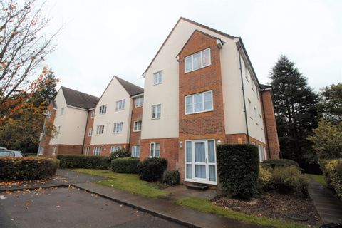 2 bed flat for sale in Gisburne Way, Watford WD24, Watford,, £265,000 ...