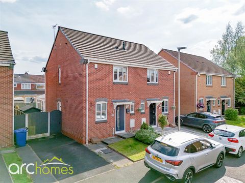 Crossfield Drive, Hindley Green, Wigan WN2, 2 bed semi-detached house ...