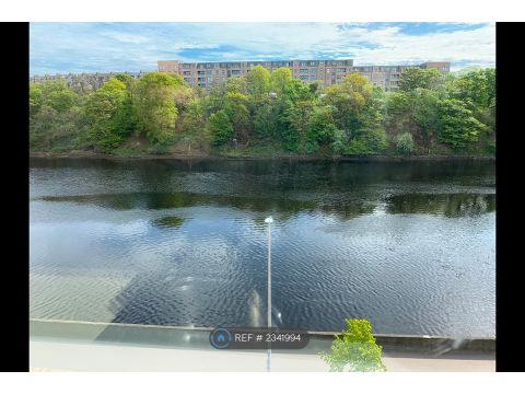2 bed flat to rent in Riverside Drive, Aberdeen AB11, £800 pcm - Zoopla