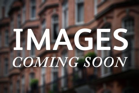 Southgate Road, Canonbury N1, 2 bed maisonette to rent, £4,750 pcm - Zoopla