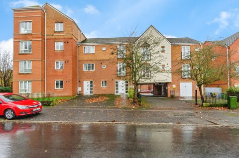 Essington Way, Wolverhampton WV1, 2 bed flat for sale, £120,000 - Zoopla