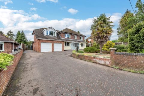 4 bed detached house for sale in Croft Lane, Diss IP22, £600,000 - Zoopla
