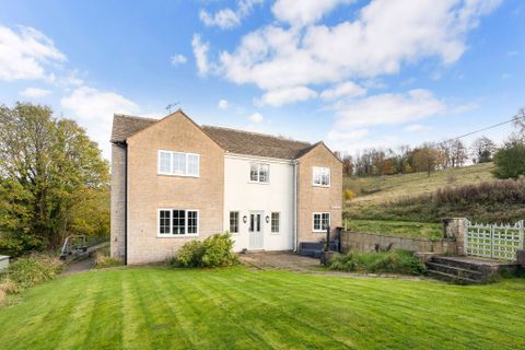 3 bed detached house for sale in Cranham, Gloucester GL4, £675,000 - Zoopla