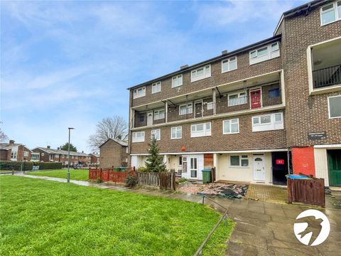 Edington Road, London SE2, 3 bed maisonette to rent, £1,750 pcm - Zoopla