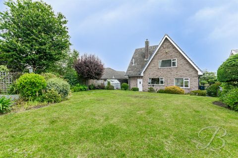 3 bed detached house for sale in Black Scotch Lane, Mansfield NG18, £ ...