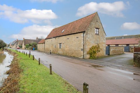 4 bed barn conversion for sale in The Granary Barn, Grafton Underwood ...