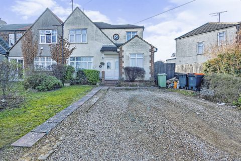 London Road, Dunstable LU6, 4 bed end terrace house for sale, £350,000 ...