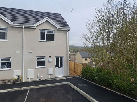 Clos Waun Hen Uchaf, Off Bishop Road, Garnant, Ammanford SA18, New home ...