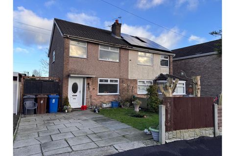 Monmouth Crescent, Ashton-In-Makerfield WN4, 3 bed semi-detached house for sale, £170,000 - Zoopla