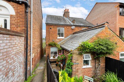 2 bed semi-detached house for sale in Store House Lane, Hitchin SG4, £ ...